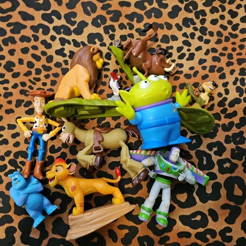 Pumbaa Action Figures - HiCollectors