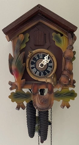 Antique Hunter Cuckoo Clocks - HiCollectors