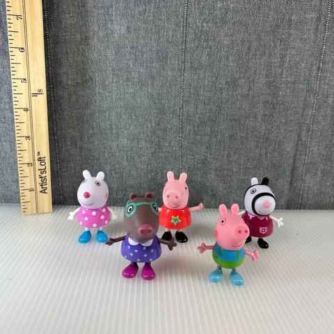 George Pig Action Figures - HiCollectors
