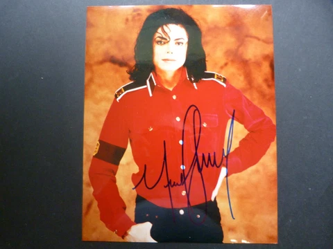 Michael Jackson Autographs - HiCollectors