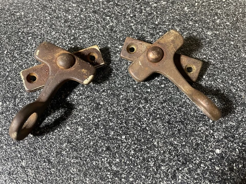 Antique Window Sash Locks - HiCollectors